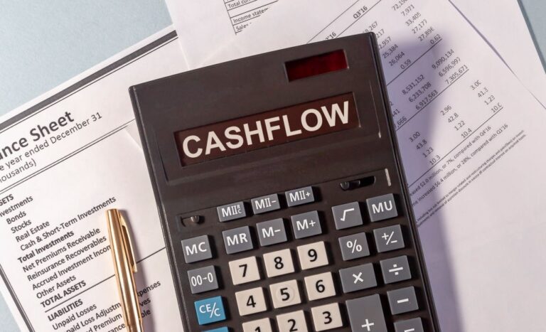 Apa itu Cash Flow? Pengertian, Fungsi, Jenis, & Contohnya